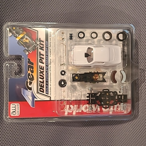 Auto World | Toys | Auto World 97s Chevy Camaro Funny Car 4 Gear Slot ...